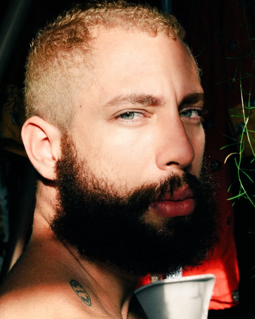 I tiramenti nella room 014 - Il Blog del Cazzo